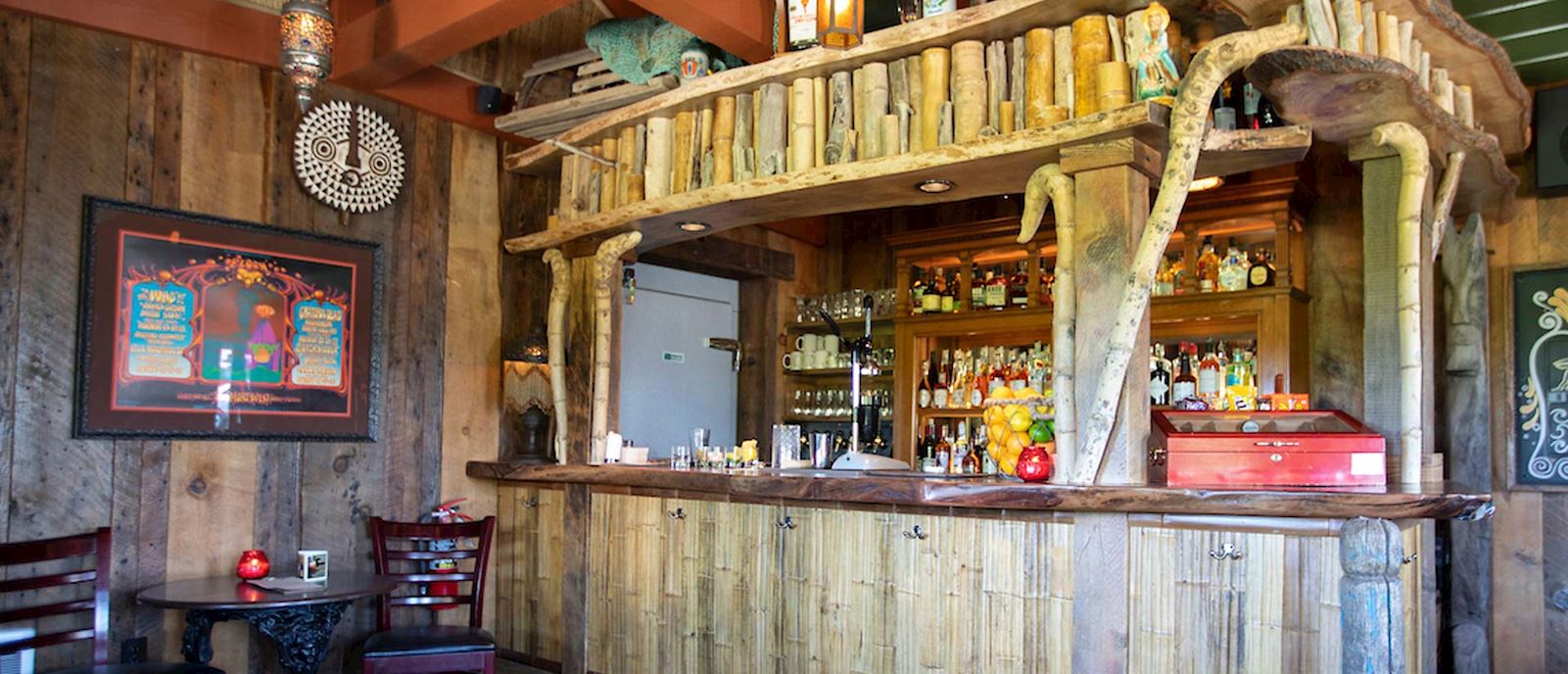 Gearhart Hotel - Sand Bar - McMenamins