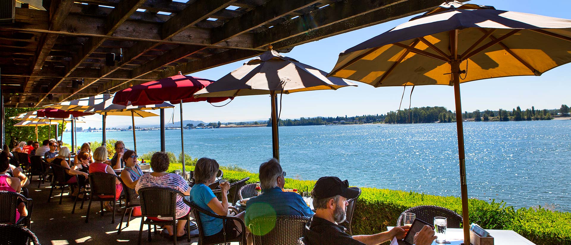 McMenamins on the Columbia - McMenamins